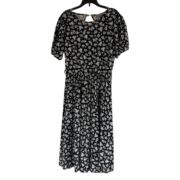 Lark + Grey | Dresses | Lark Grey Floral Black And White Size Medium ...